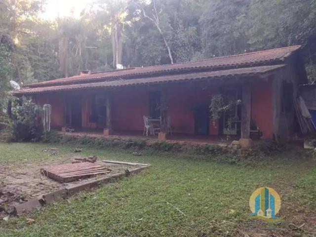 Sítio / Chácara para Locação em Santana de Parnaíba/SP Voturuna 3 Quartos
