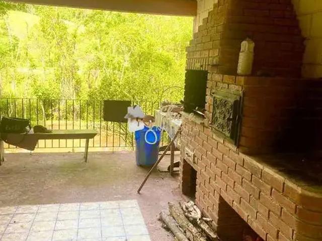 Sítio / Chácara para Venda em Cotia/SP da Capelinha 3 Quartos