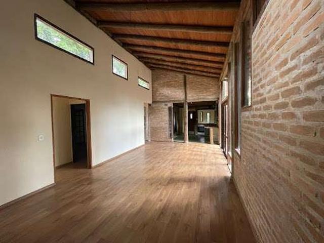 Sítio / Chácara para Venda em Cotia/SP Jardim Santa Paula 3 Quartos