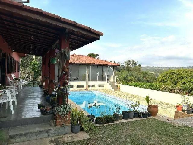 Sítio / Chácara para Venda em Cotia/SP Quinta dos Angicos 4 Quartos