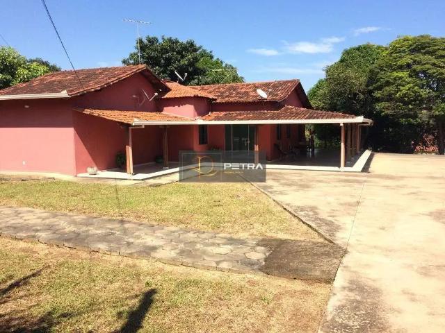 Sítio / Chácara para Venda em Contagem/MG Colonial 4 Quartos