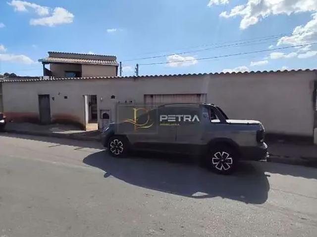 Sítio / Chácara para Venda em Contagem/MG Icaivera 4 Quartos
