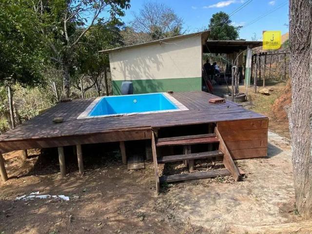 Sítio / Chácara para Venda em Coronel Pacheco/MG Fazenda Triqueda 2 Quartos