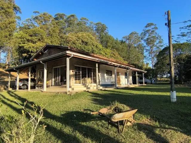 Sítio / Chácara para Venda em Caçapava/SP Vila Velha 3 Quartos