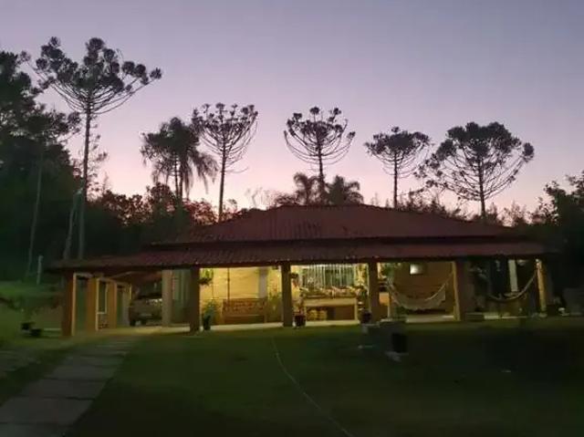 Sítio / Chácara para Venda em Caçapava/SP Área Rural de Caçapava 2 Quartos