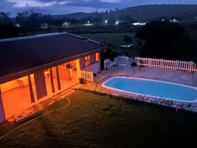 Sítio / Chácara para Venda em Caçapava/SP Área Rural de Caçapava 2 Quartos