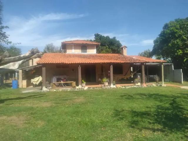 Sítio / Chácara para Venda em Caçapava/SP Caçapava Velha 3 Quartos
