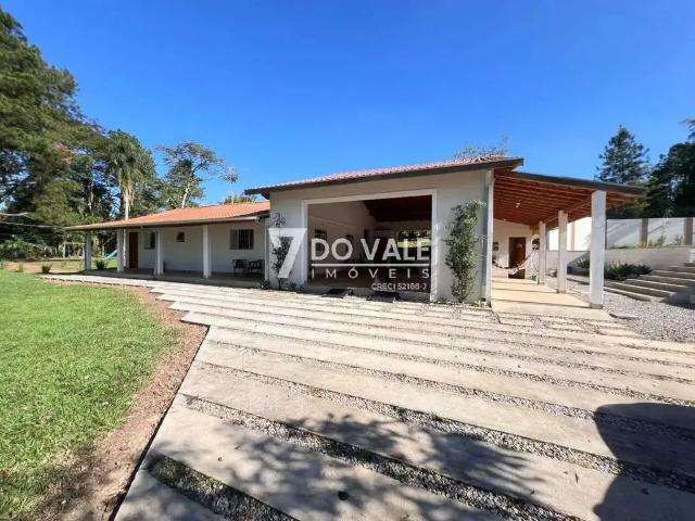 Sítio / Chácara para Venda em Caçapava/SP Chácara Marambaia 3 Quartos