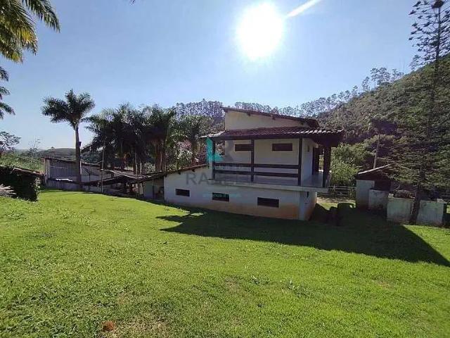Sítio / Chácara para Venda em Cachoeira Paulista/SP Centro 3 Quartos