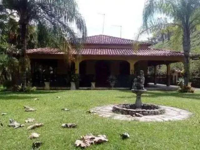 Sítio / Chácara para Venda em Cachoeiras de Macacu/RJ Papucaia 5 Quartos