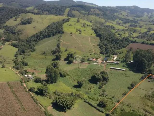 Sítio / Chácara para Venda em Caldas/MG Barreiro 3 Quartos