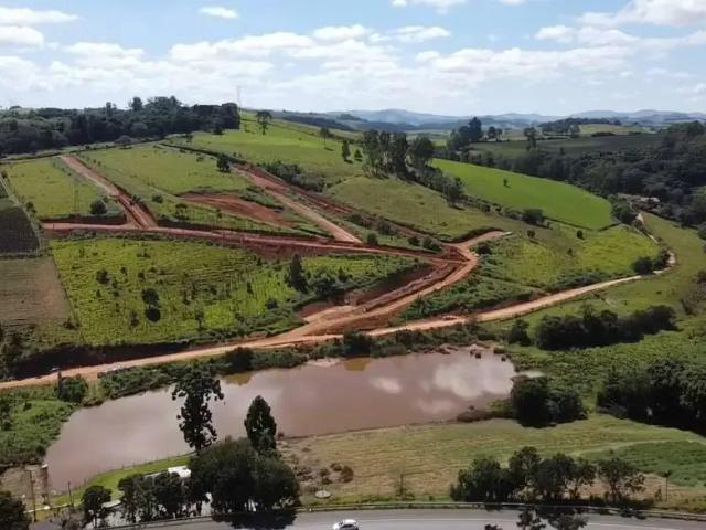 Sítio / Chácara para Venda em Caldas/MG Zona Rural