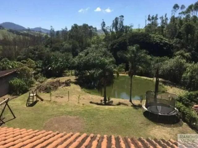 Sítio / Chácara para Venda em Camanducaia/MG Zona Rural 3 Quartos