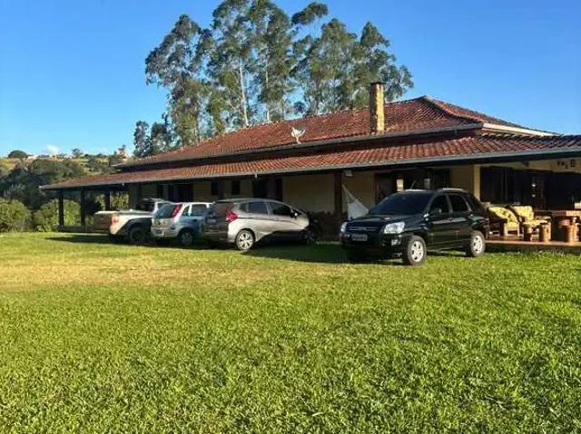 Sítio / Chácara para Venda em Cambuí/MG Zona Rural 5 Quartos