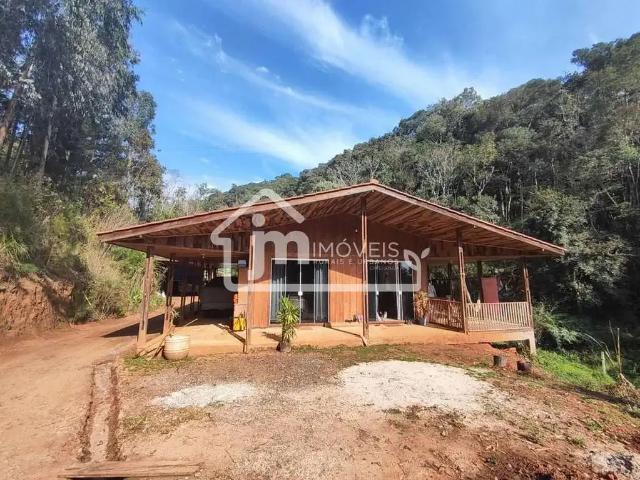 Sítio / Chácara para Venda em Campo Largo/PR Bateias 3 Quartos