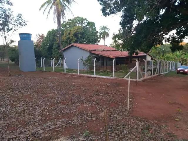 Sítio / Chácara para Venda em Campina Verde/MG Centro 2 Quartos