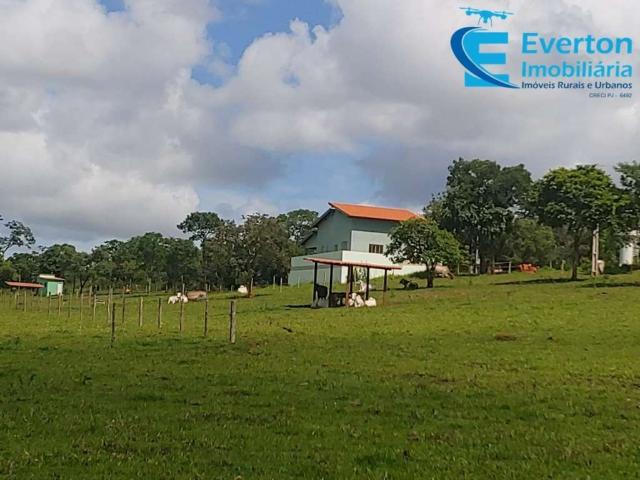 Sítio / Chácara para Venda em Campina Verde/MG Zona Rural 1 Quartos