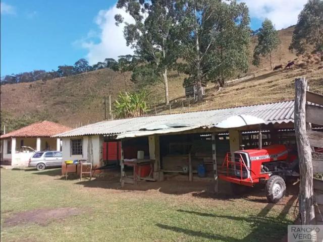 Sítio / Chácara para Venda em Cunha/SP Zona Rural 3 Quartos