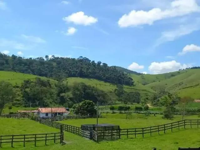 Sítio / Chácara para Venda em Cunha/SP Zona Rural 3 Quartos