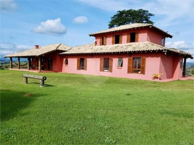 Sítio / Chácara para Venda em Cunha/SP Centro 4 Quartos