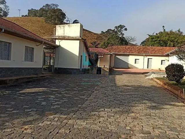 Sítio / Chácara para Venda em Cunha/SP Cedro 4 Quartos