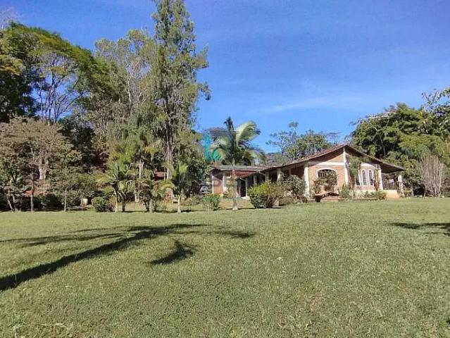 Sítio / Chácara para Venda em Cunha/SP Cedro 6 Quartos