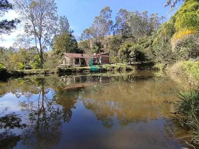 Sítio / Chácara para Venda em Cunha/SP Cedro 6 Quartos
