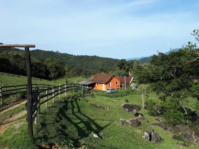 Sítio / Chácara para Venda em Águas Mornas/SC Zona Rural 3 Quartos