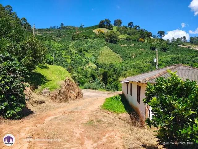 Sítio / Chácara para Venda em Alto Caparaó/MG Zona Rural