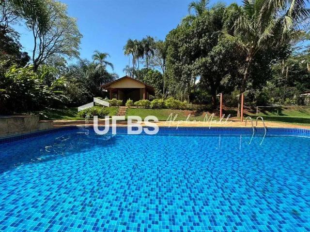 Sítio / Chácara para Venda em Aparecida de Goiânia/GO Sítios Santa Luzia 4 Quartos
