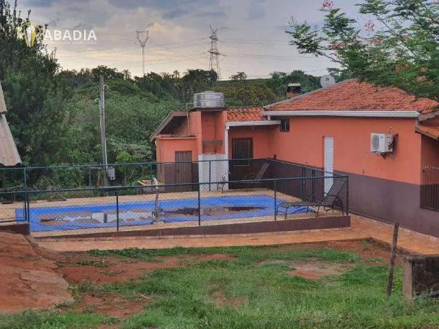 Sítio / Chácara para Venda em Artur Nogueira/SP Parada 3 Quartos