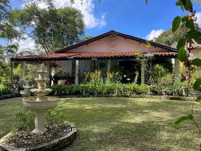 Sítio / Chácara para Venda em Arujá/SP Canjicas 3 Quartos