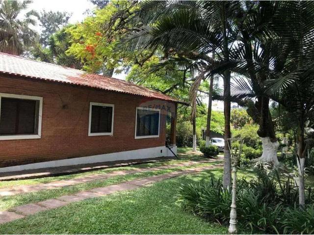 Sítio / Chácara para Venda em Arujá/SP Fontes 4 Quartos