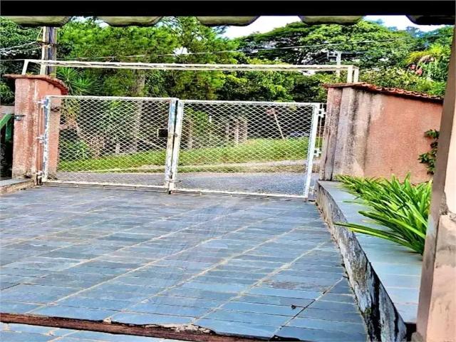 Sítio / Chácara para Venda em Araçoiaba da Serra/SP Colinas II 4 Quartos