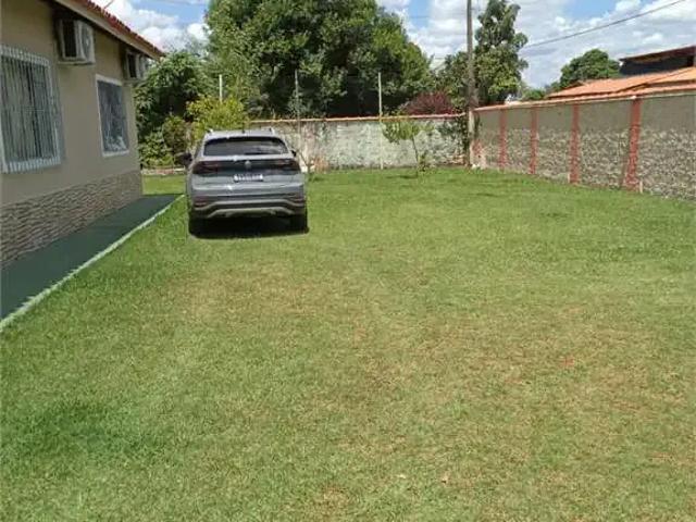 Sítio / Chácara para Venda em Araçoiaba da Serra/SP Centro 2 Quartos
