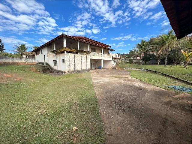 Sítio / Chácara para Venda em Araçoiaba da Serra/SP Centro 3 Quartos