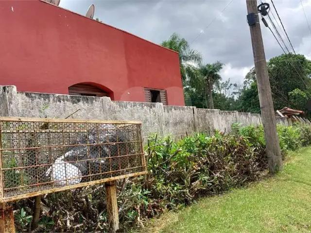 Sítio / Chácara para Venda em Araçoiaba da Serra/SP Centro 4 Quartos