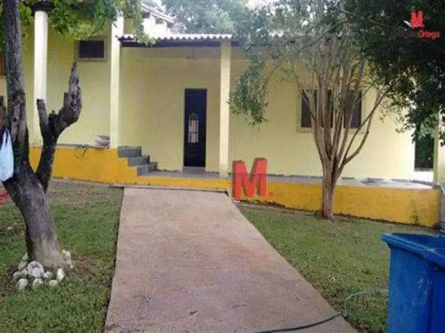 Sítio / Chácara para Venda em Araçoiaba da Serra/SP Cercado 3 Quartos