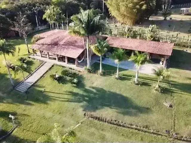 Sítio / Chácara para Venda em Araçoiaba da Serra/SP Chacara Santa Terezinha 5 Quartos