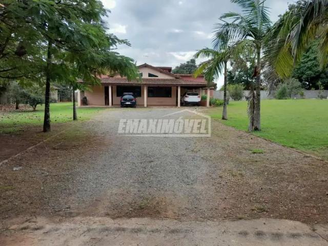 Sítio / Chácara para Venda em Araçoiaba da Serra/SP Jardim Master 3 Quartos