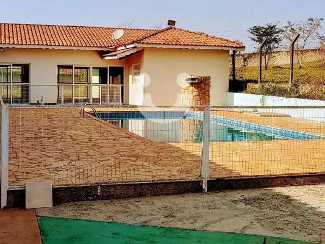 Sítio / Chácara para Venda em Araçoiaba da Serra/SP Jardim Arco Rio Verde 3 Quartos