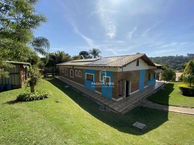 Sítio / Chácara para Venda em Araçariguama/SP Bom Jardim 4 Quartos