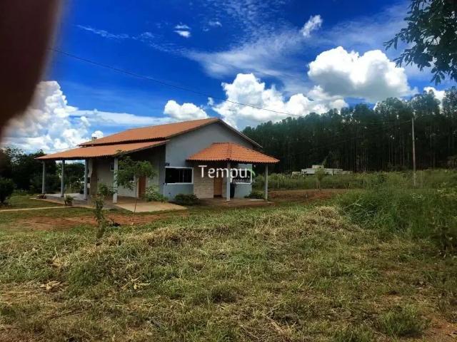 Sítio / Chácara para Venda em Aragoiânia/GO Centro 3 Quartos