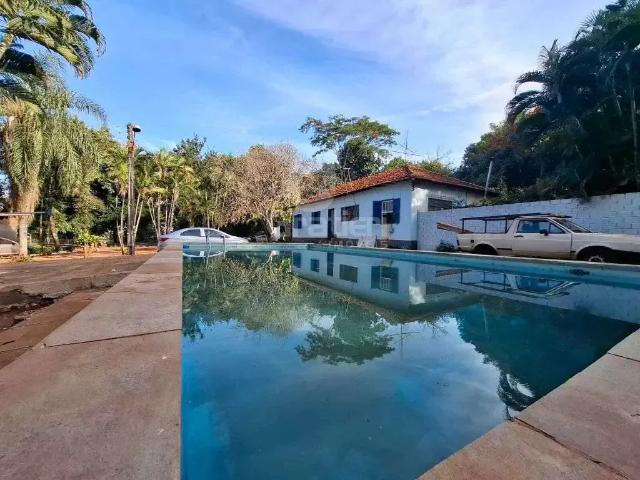 Sítio / Chácara para Venda em Araraquara/SP Parque Tropical 3 Quartos