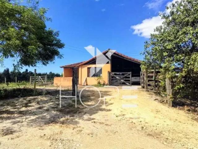 Sítio / Chácara para Venda em Araruama/RJ Zona Rural 3 Quartos