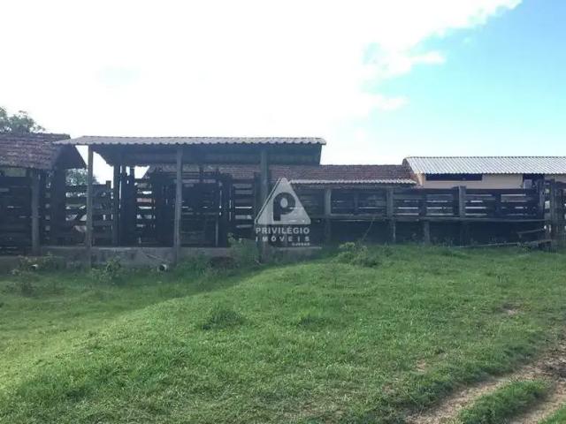 Sítio / Chácara para Venda em Araruama/RJ Centro