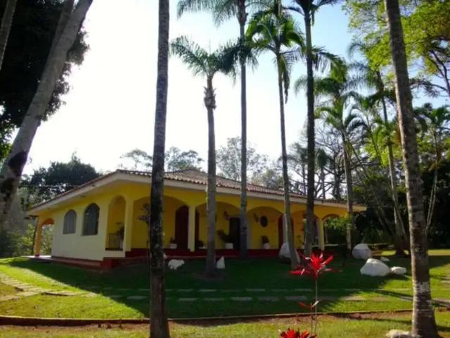 Sítio / Chácara para Venda em Atibaia/SP Mato Dentro 3 Quartos