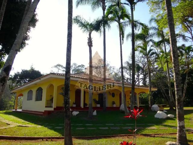 Sítio / Chácara para Venda em Atibaia/SP Moenda 3 Quartos