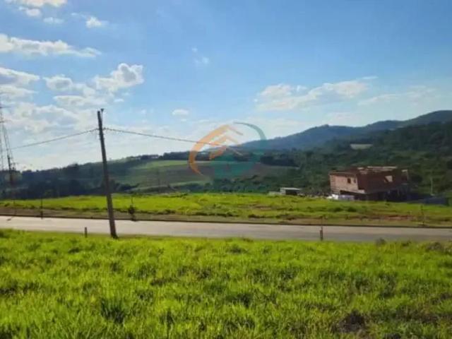 Sítio / Chácara para Venda em Atibaia/SP Cachoeira