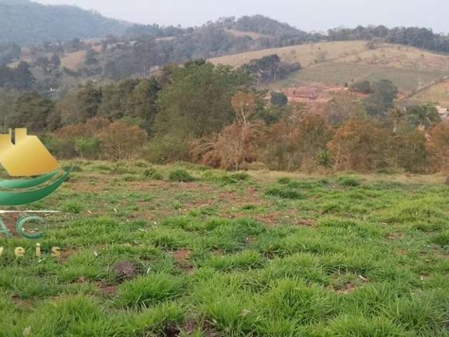 Sítio / Chácara para Venda em Atibaia/SP Cachoeira 2 Quartos